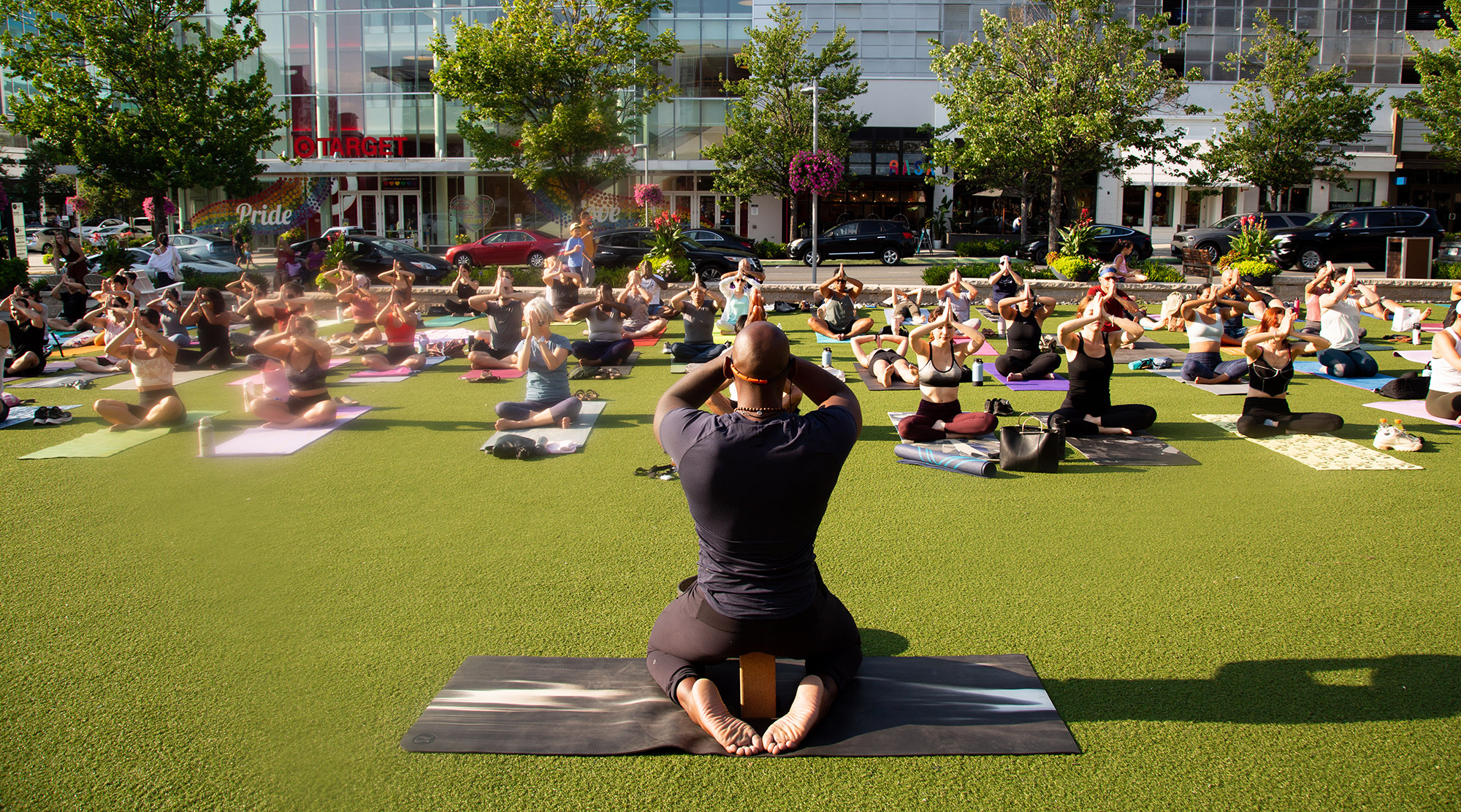 lululemon Yoga In The Park | Mosaic – A Carefully Curated Shopping Center